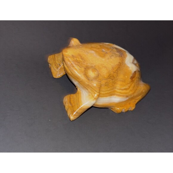 Accents | Onyx Carved Frog Brownish Beige White Swirl Collectable Read ...